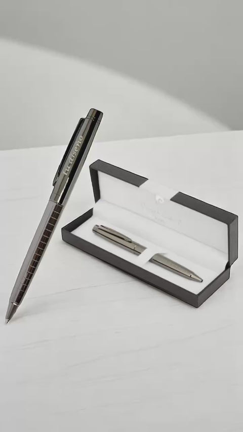 Bolígrafo personalizado Grafeno Pierre Cardín – Elegancia y distinción – Regalo Grabado